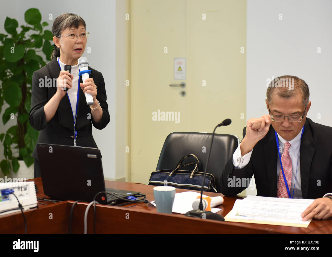 Anne L High Resolution Stock Photography and Images - Alamy