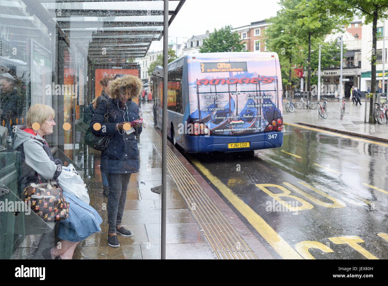 Nottingham, UK:28th June 2017: Torrential rain in Nottingham city ...