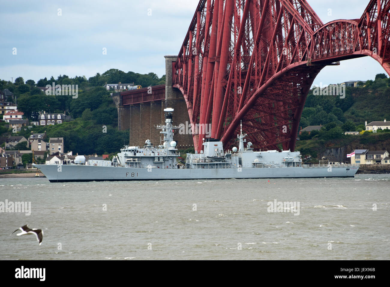 Hms sutherland royal navy hi-res stock photography and images - Alamy