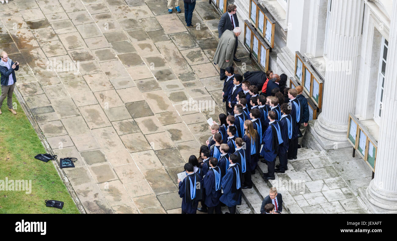 Cambridge, England. 28 June 2017. Dressed in their academic robes ...