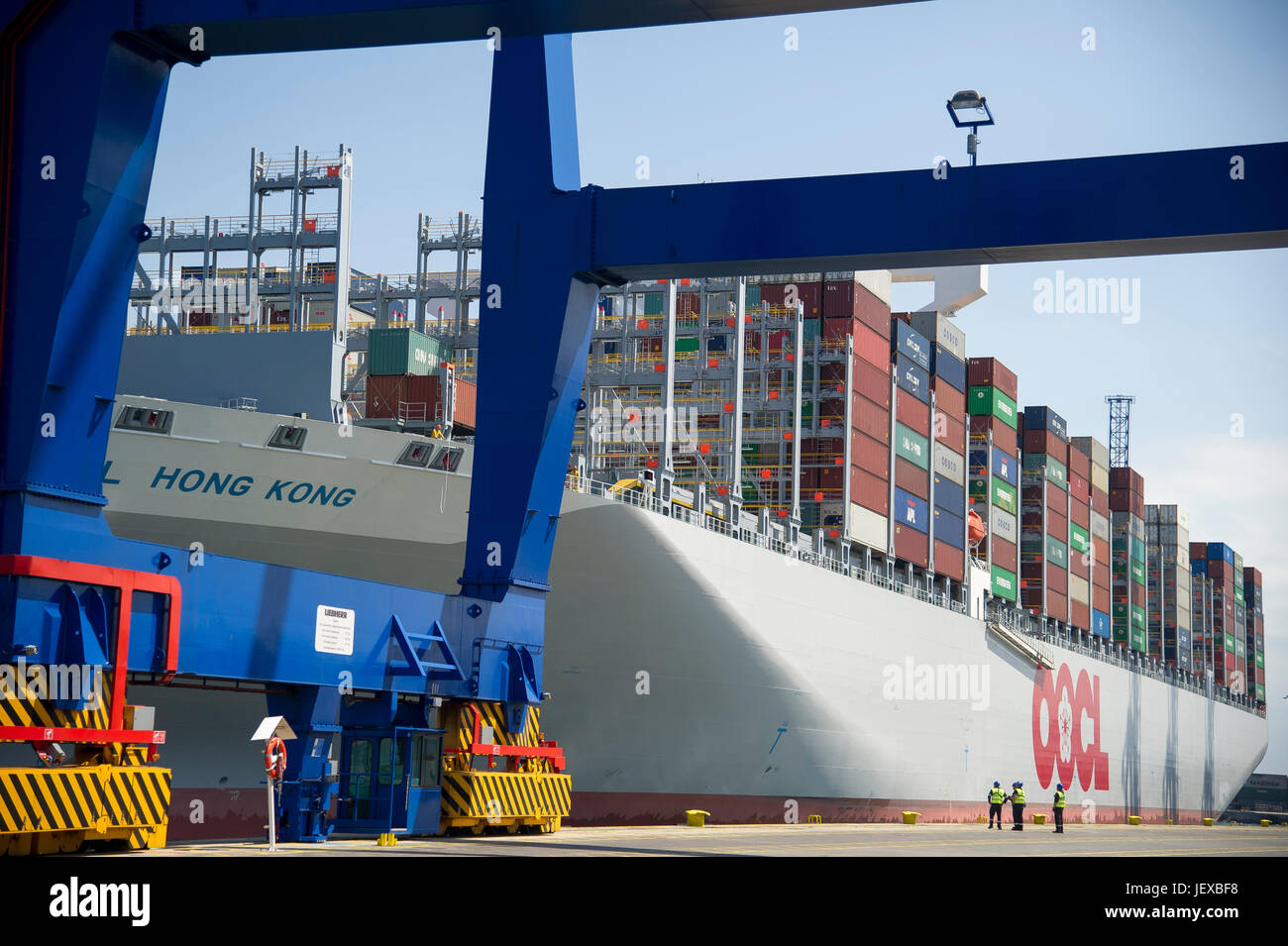 Gdansk, Poland. 28th June, 2017. 400 meter long container ship OOCL ...