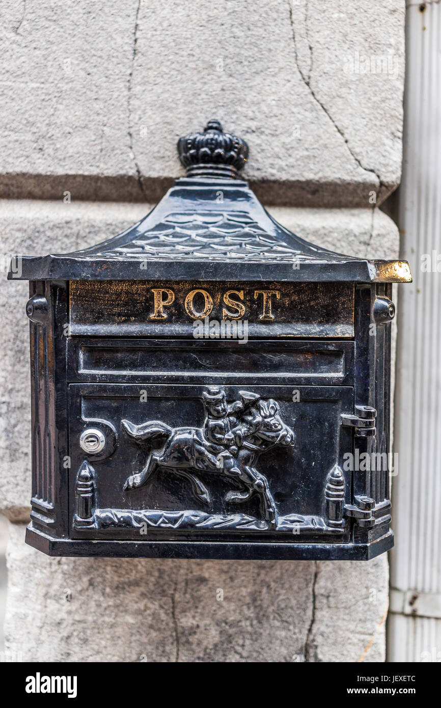 Old french post box hi-res stock photography and images - Alamy