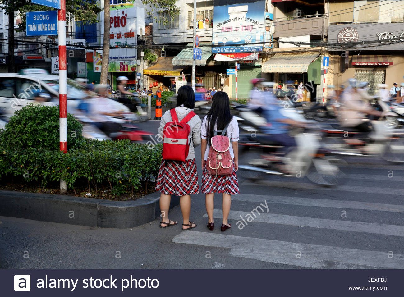 Schoolgirls In The Street High Resolution Stock Photography and Images ...