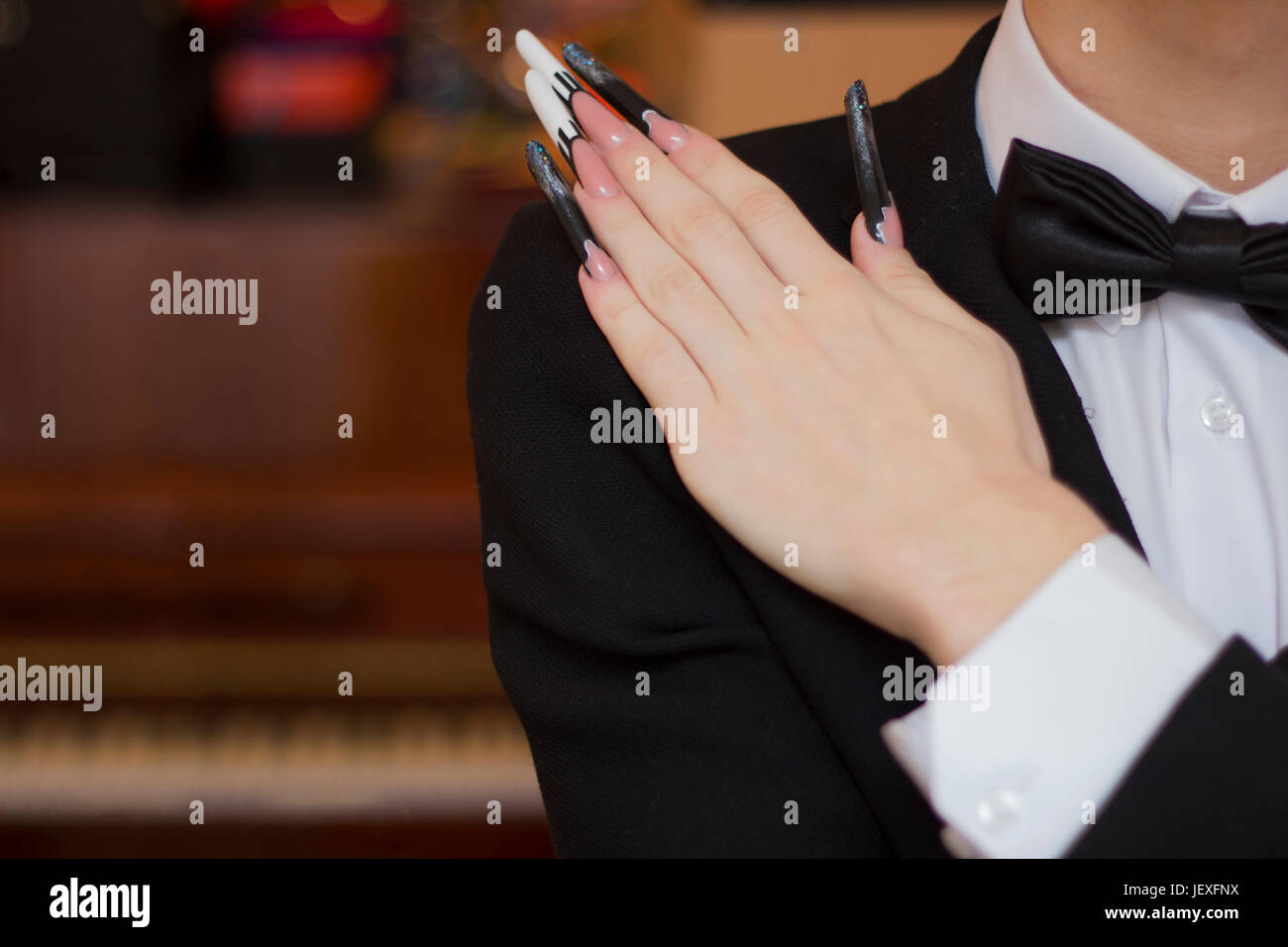 Long nails hi-res stock photography and images - Alamy