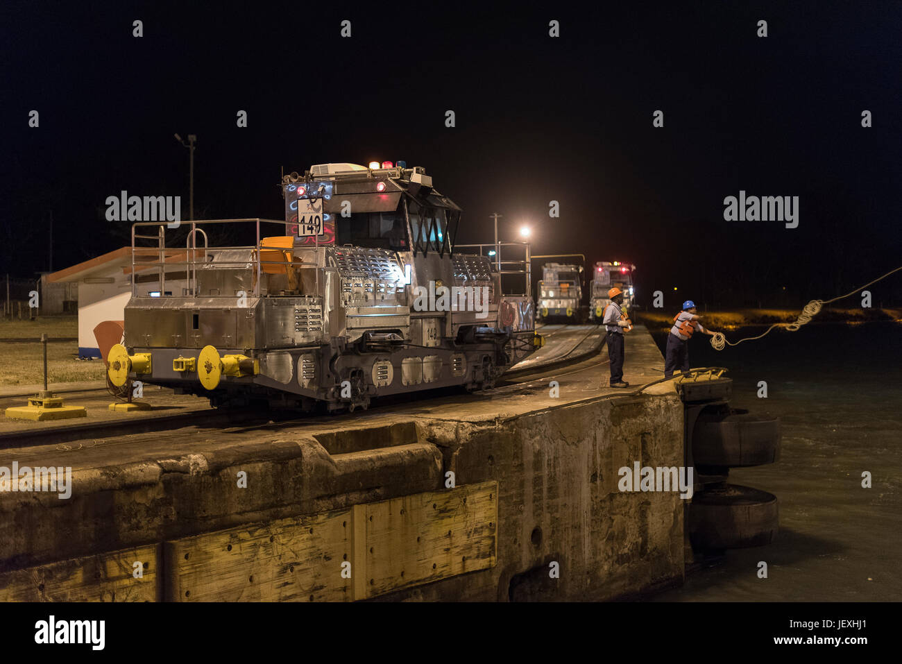 Panama canal panama canal hi-res stock photography and images - Alamy