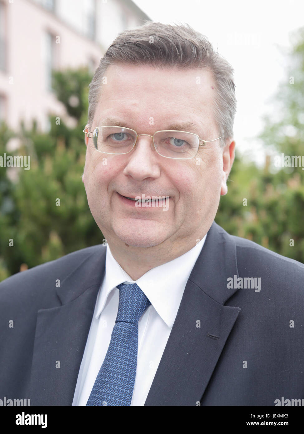Dfb president reinhard grindel hi-res stock photography and images - Alamy