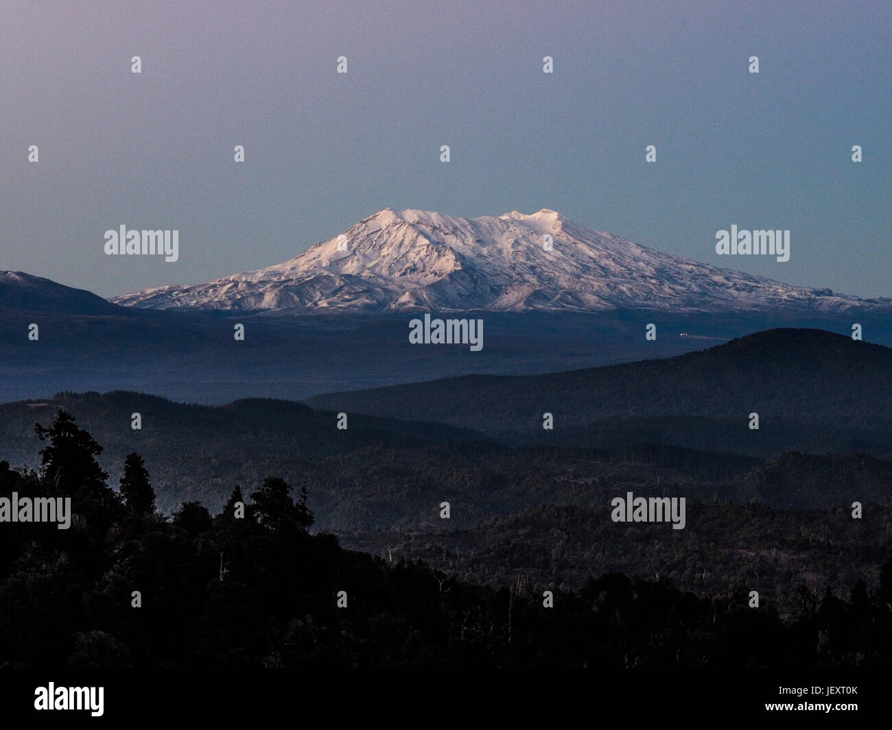 Tokaanu to taumarunui highway hi-res stock photography and images - Alamy