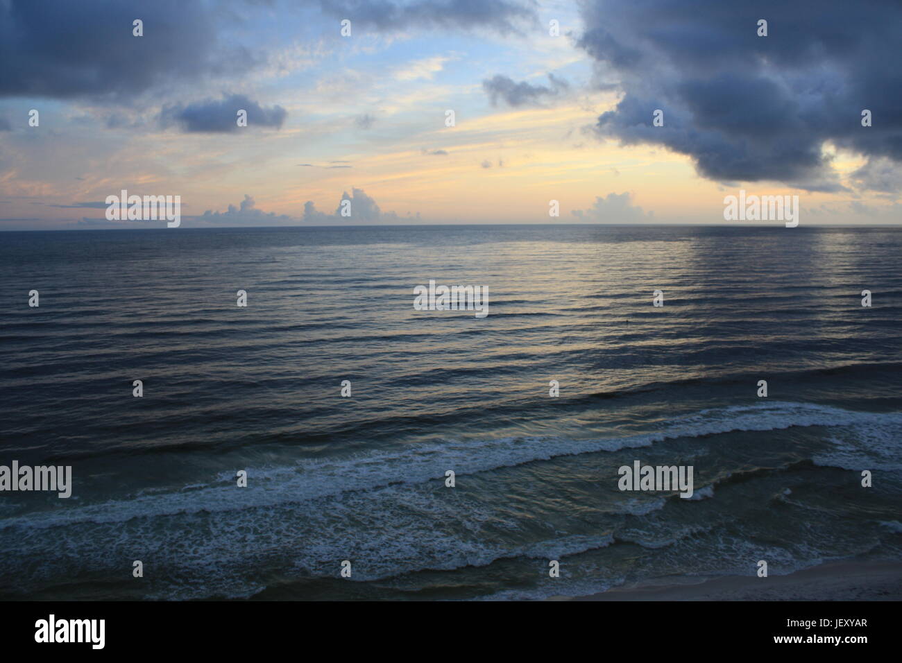 Alabama gulf coast beach view hi-res stock photography and images - Alamy