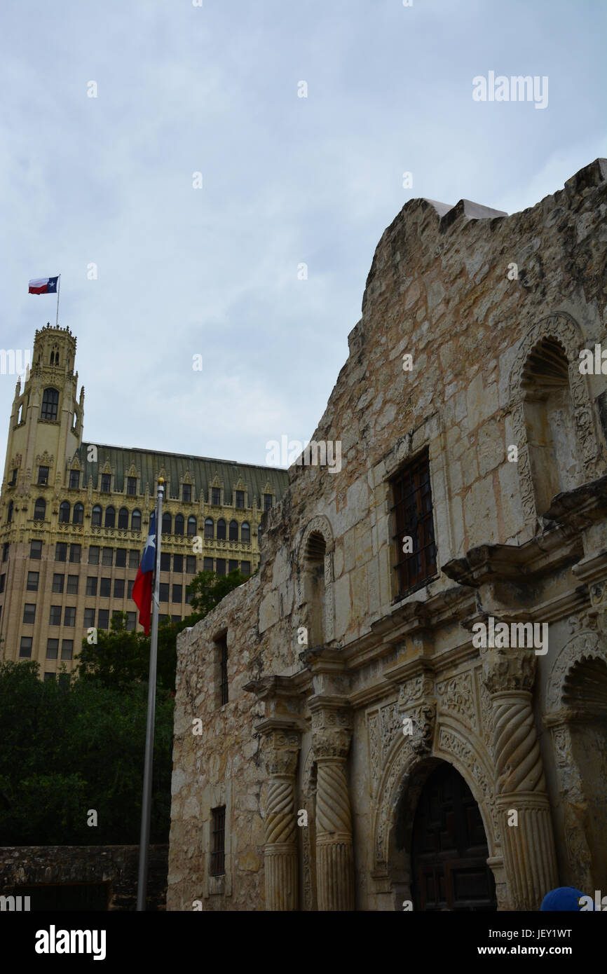 Looking up at the front entrance to the Alamo in San Antonio Texas ...