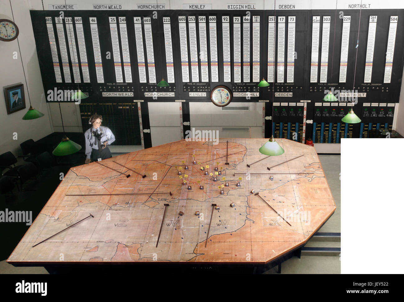 Plotting map ww2 hi-res stock photography and images - Alamy