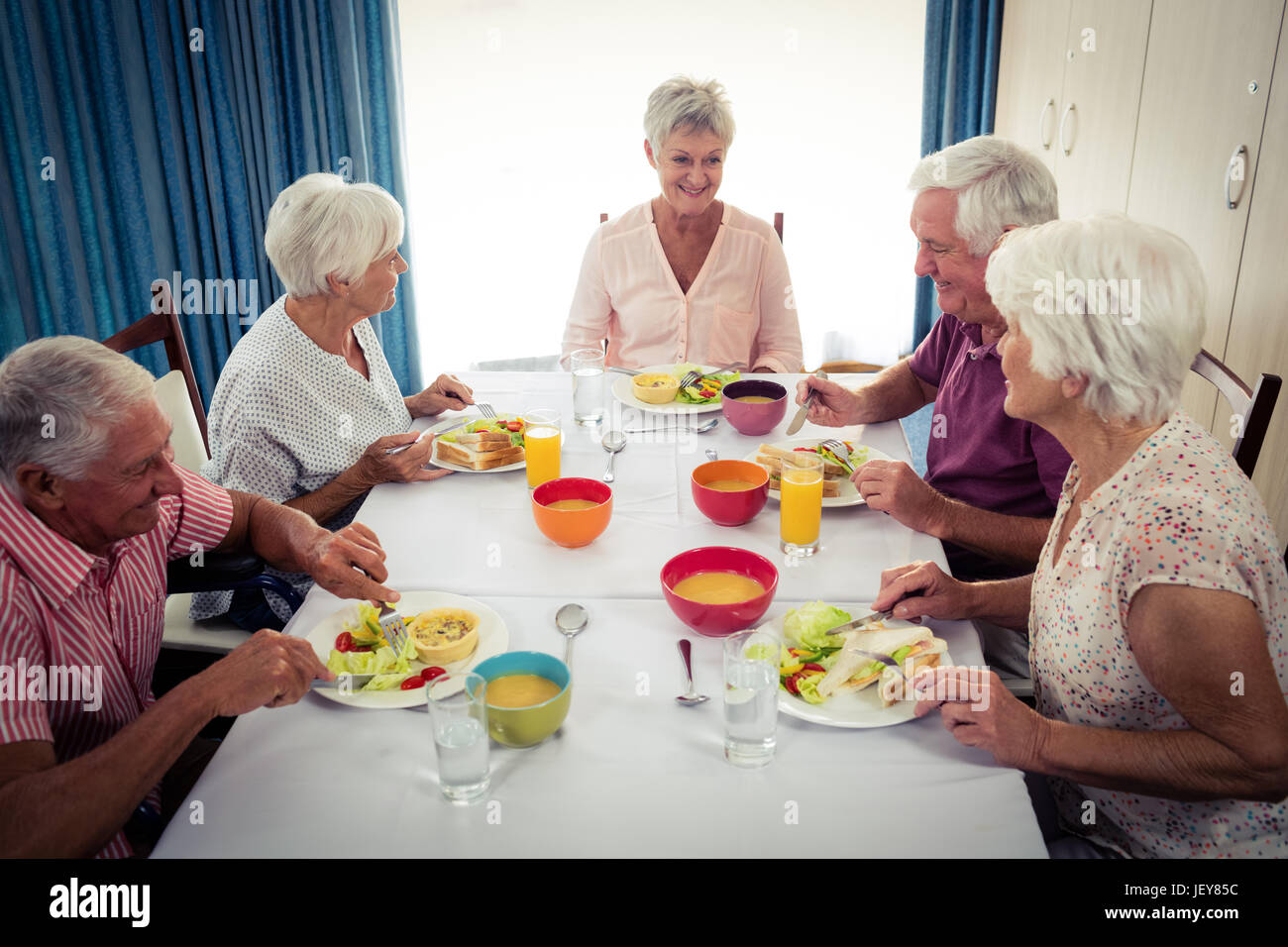 Pensioners activities hi-res stock photography and images - Alamy