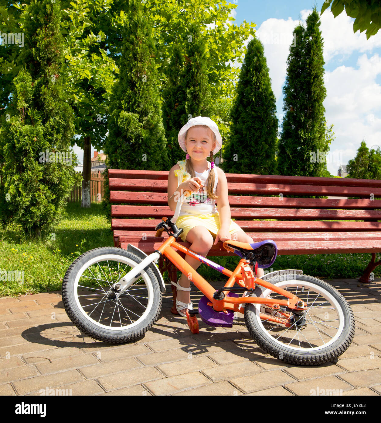 Childhood cycle hi-res stock photography and images - Alamy