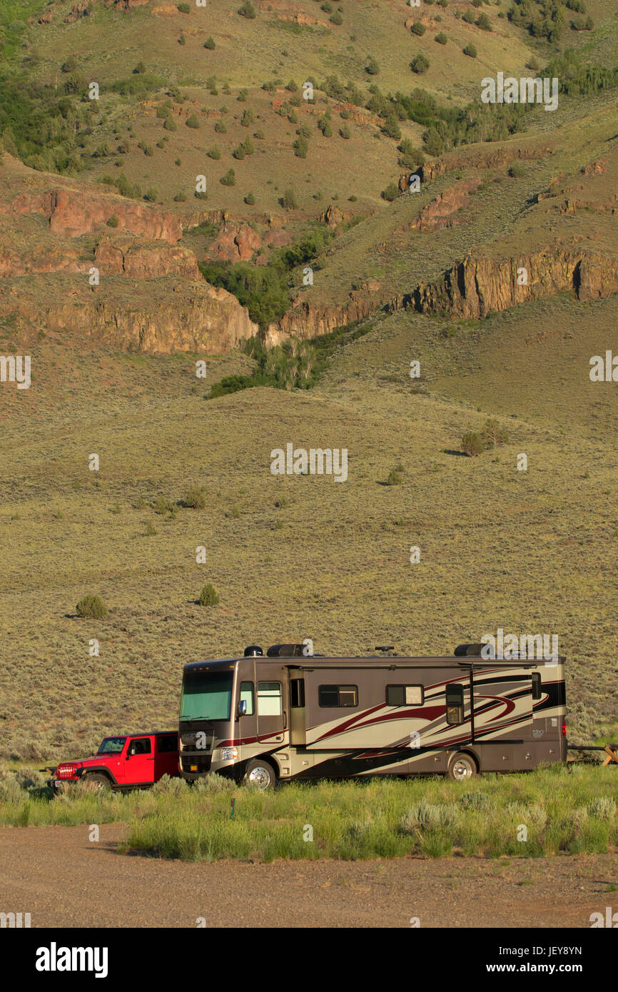 Motorhome in Camp Hart Mountain campground, Hart Mountain National ...