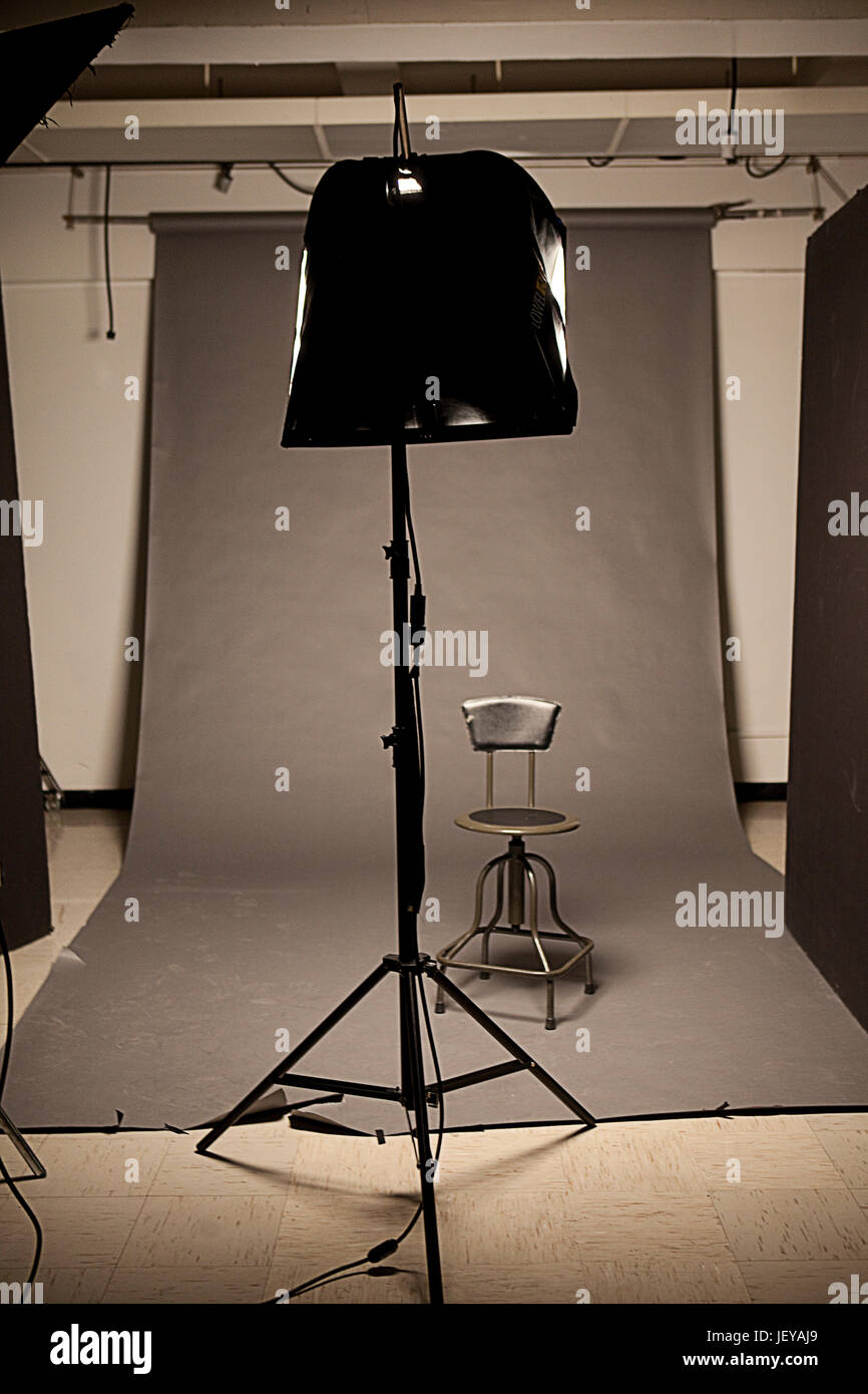Lighting set up in a studio Stock Photo - Alamy