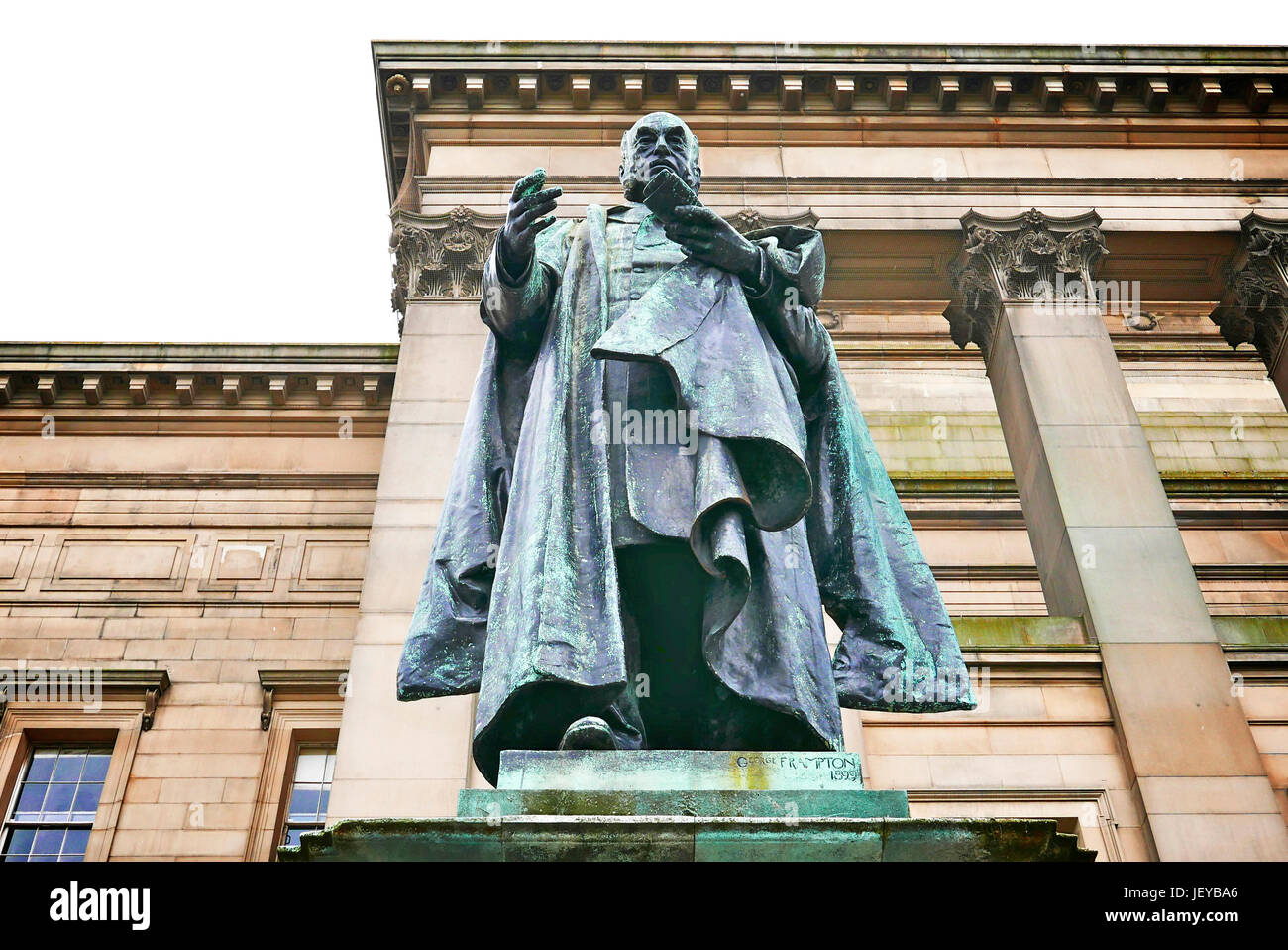 Statue of first Elderman and mayor of Liverpool William Rathbone in St ...
