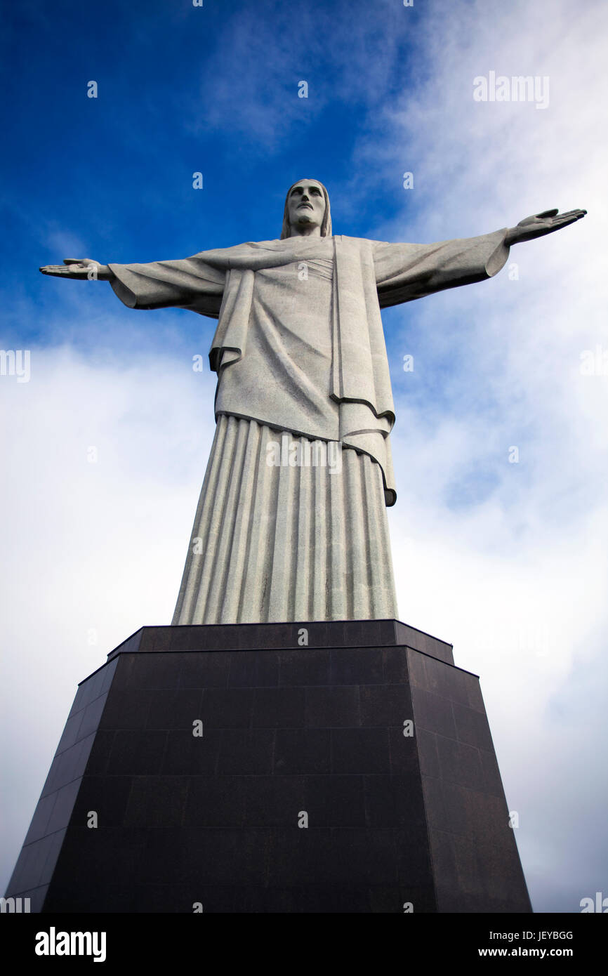 Christ the redeemer statue in Rio De Janeiro, Brazil Stock Photo - Alamy