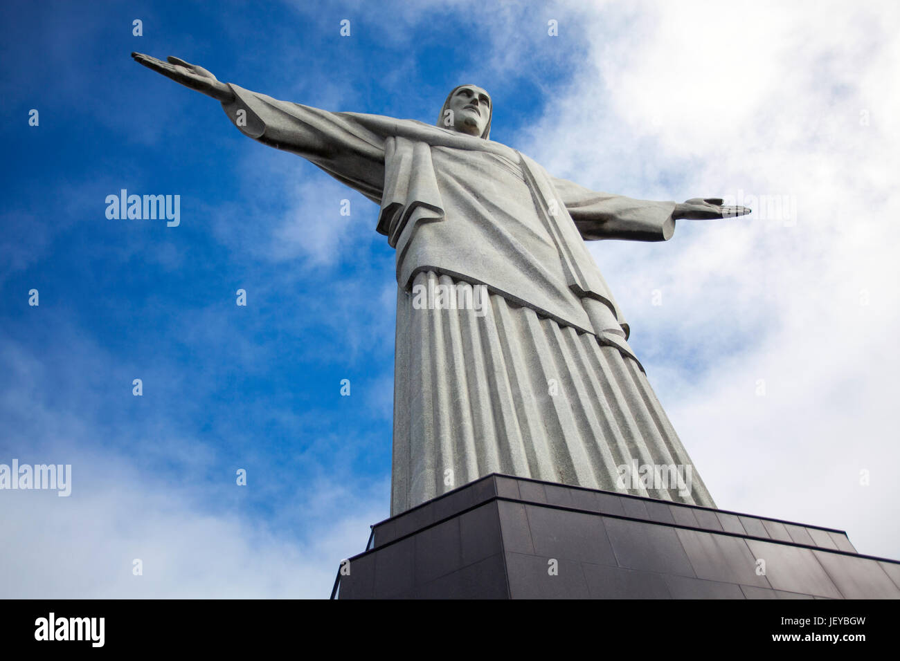 Christ the Redeemer statue in Rio De Janeiro Stock Photo - Alamy