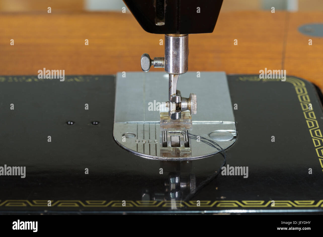 Close up needle hi-res stock photography and images - Alamy