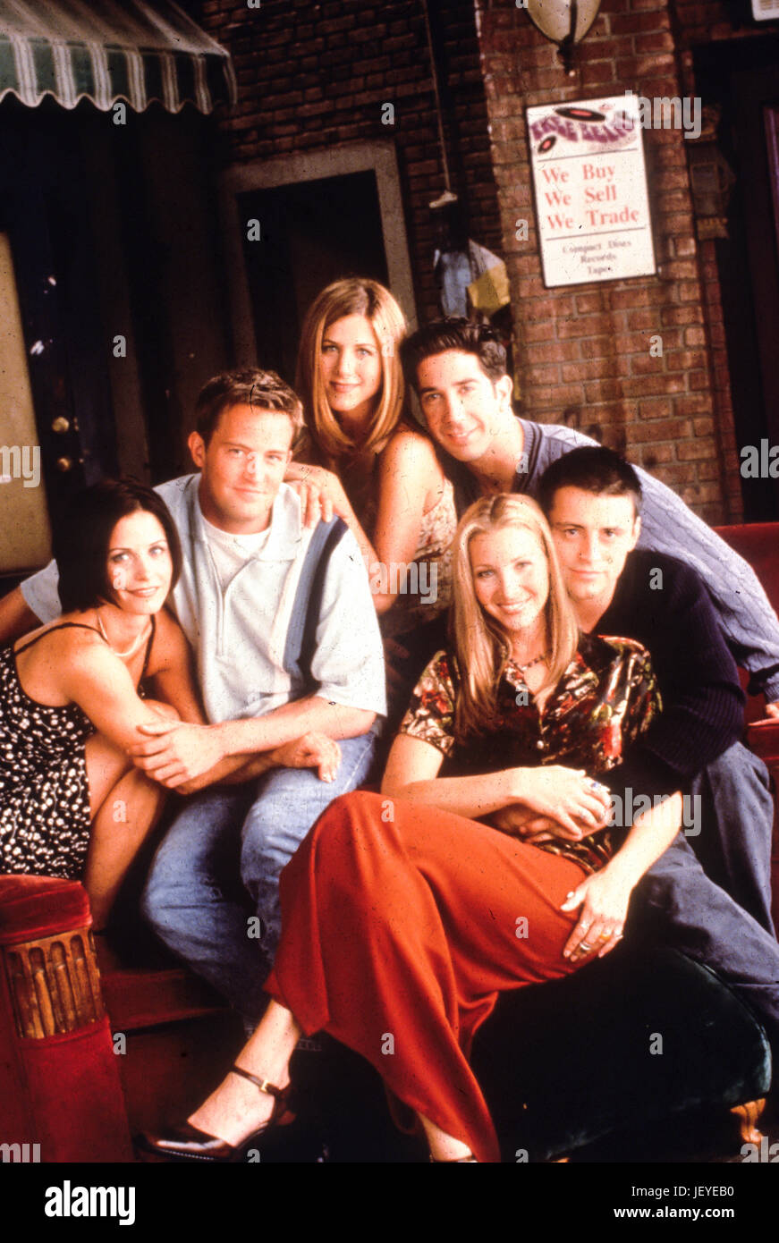Friends 2000 lisa kudrow hi-res stock photography and images - Alamy