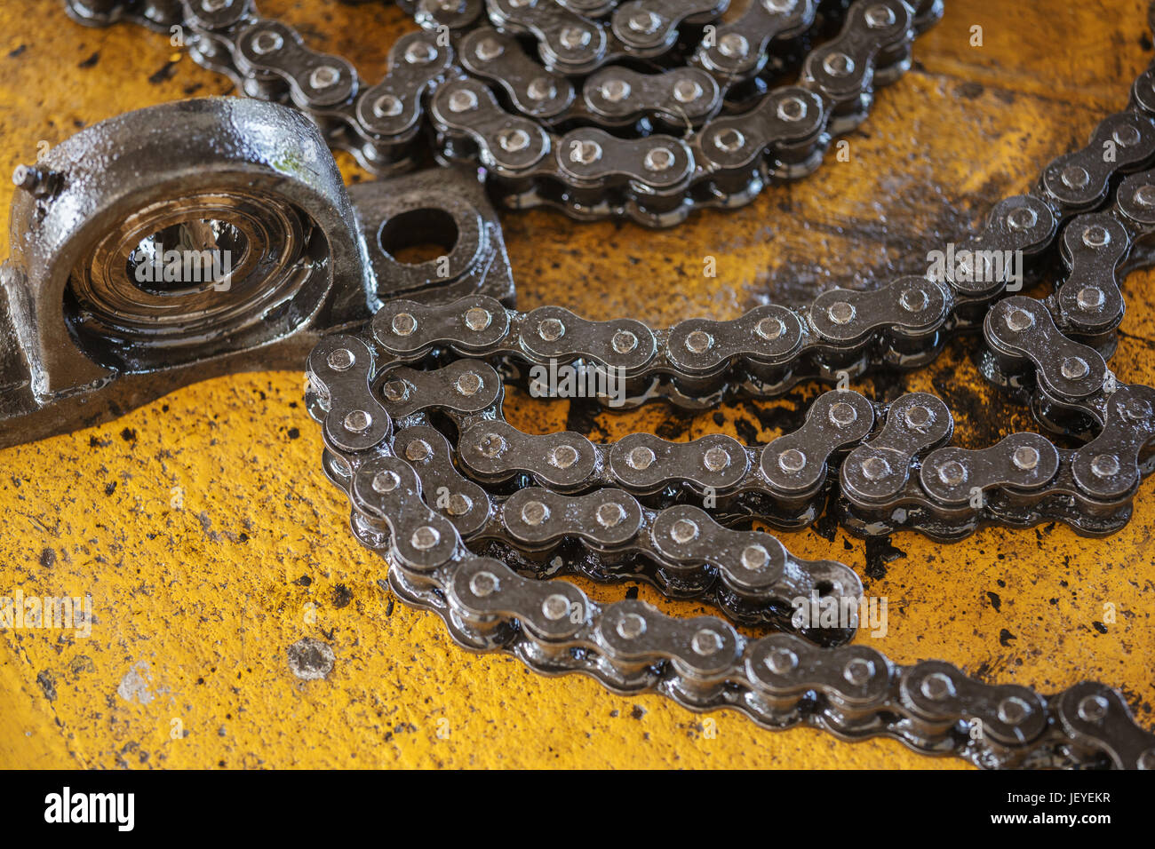 Roller chain drive hi-res stock photography and images - Alamy