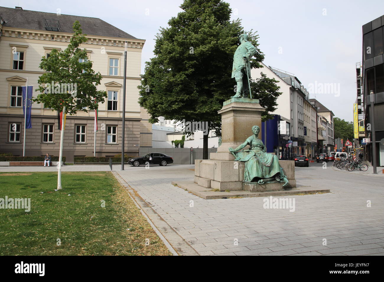 Martin luther platz dusseldorf hi-res stock photography and images - Alamy