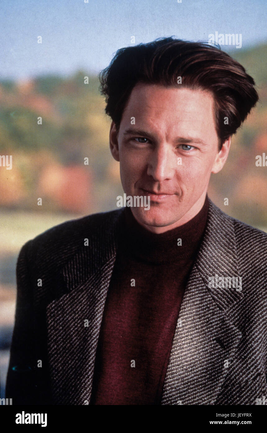 Andrew mccarthy hi-res stock photography and images - Alamy