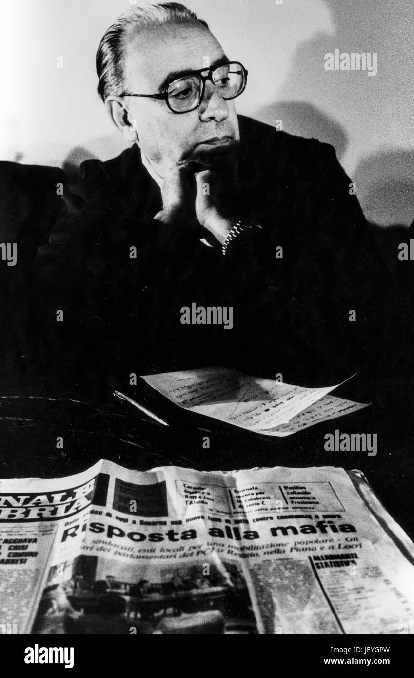 Against mafia Black and White Stock Photos & Images - Alamy