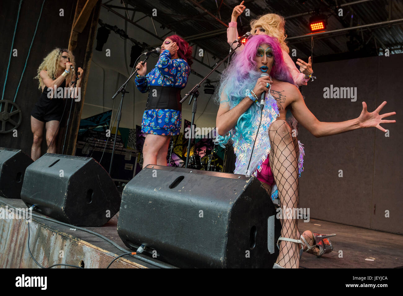 Cross dressing fans hi-res stock photography and images - Alamy