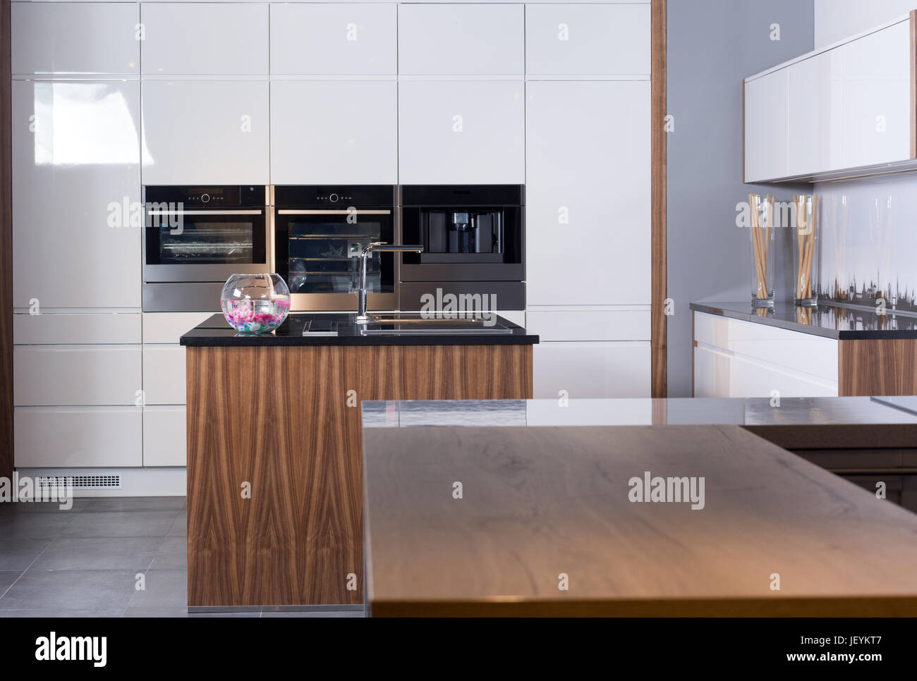 Image of a bright spacious kitchen in modern style Stock Photo - Alamy