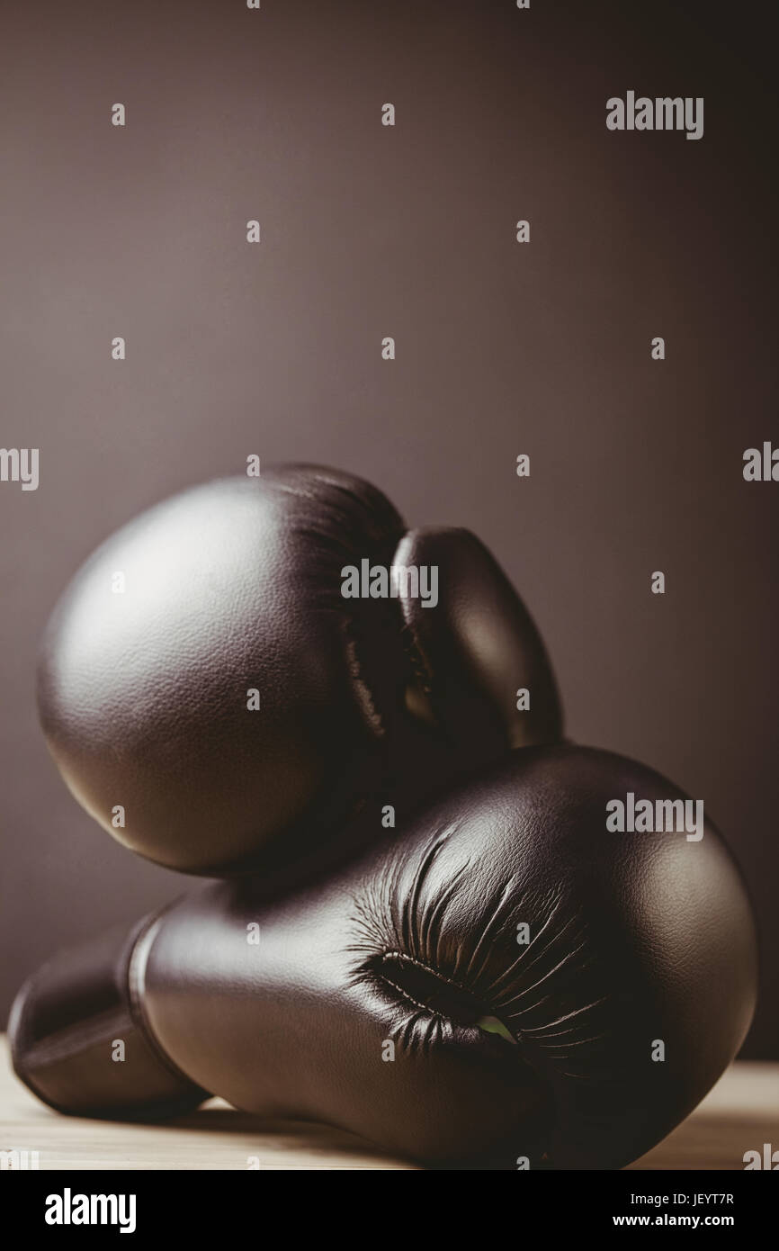 Black boxing player hi-res stock photography and images - Alamy