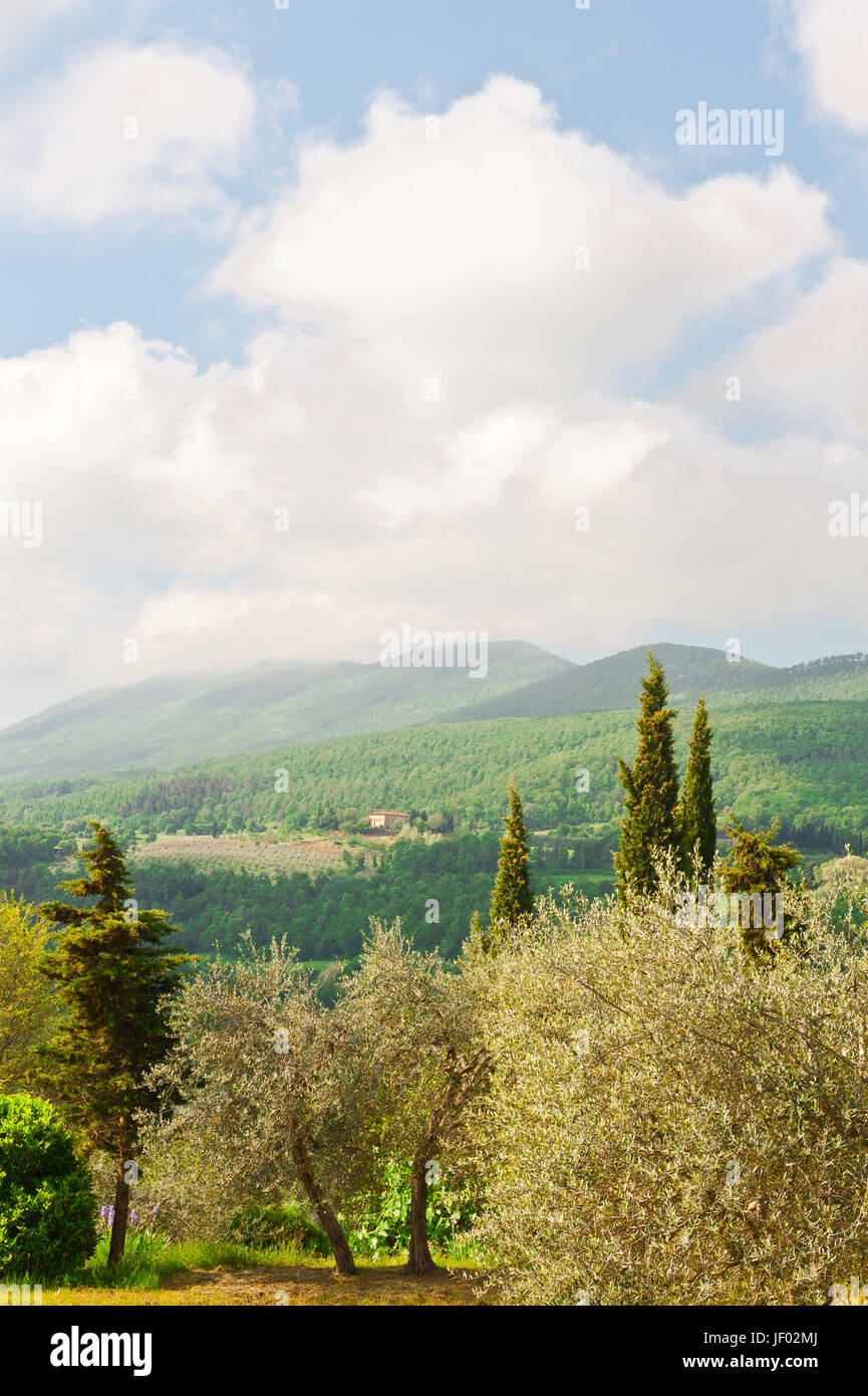 Grove farm house hi-res stock photography and images - Alamy