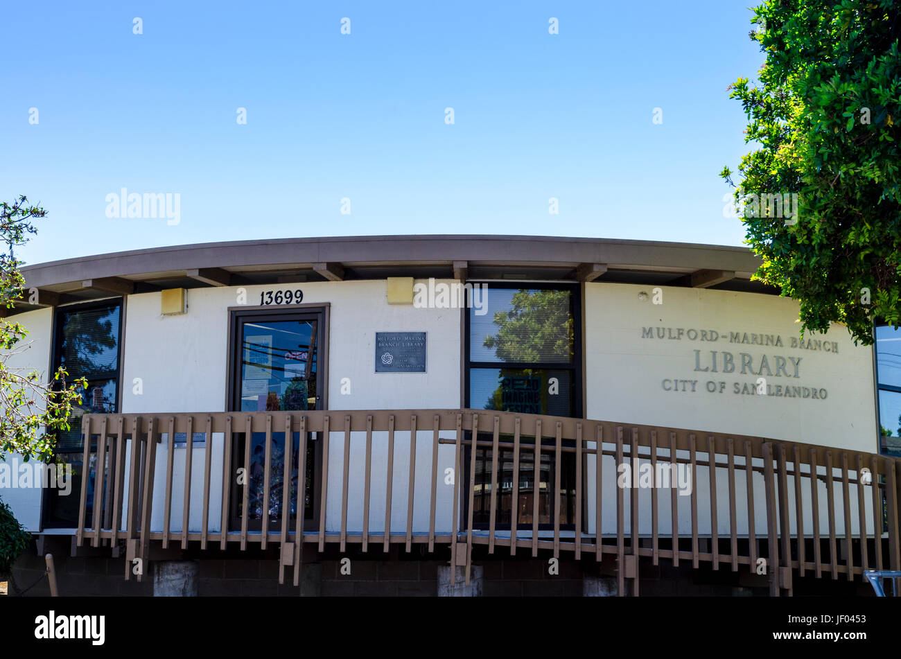 The Mulford Marina branch of the San Leandro California library system ...