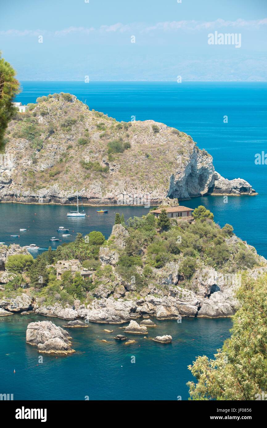 Isola bella beach Stock Photo - Alamy