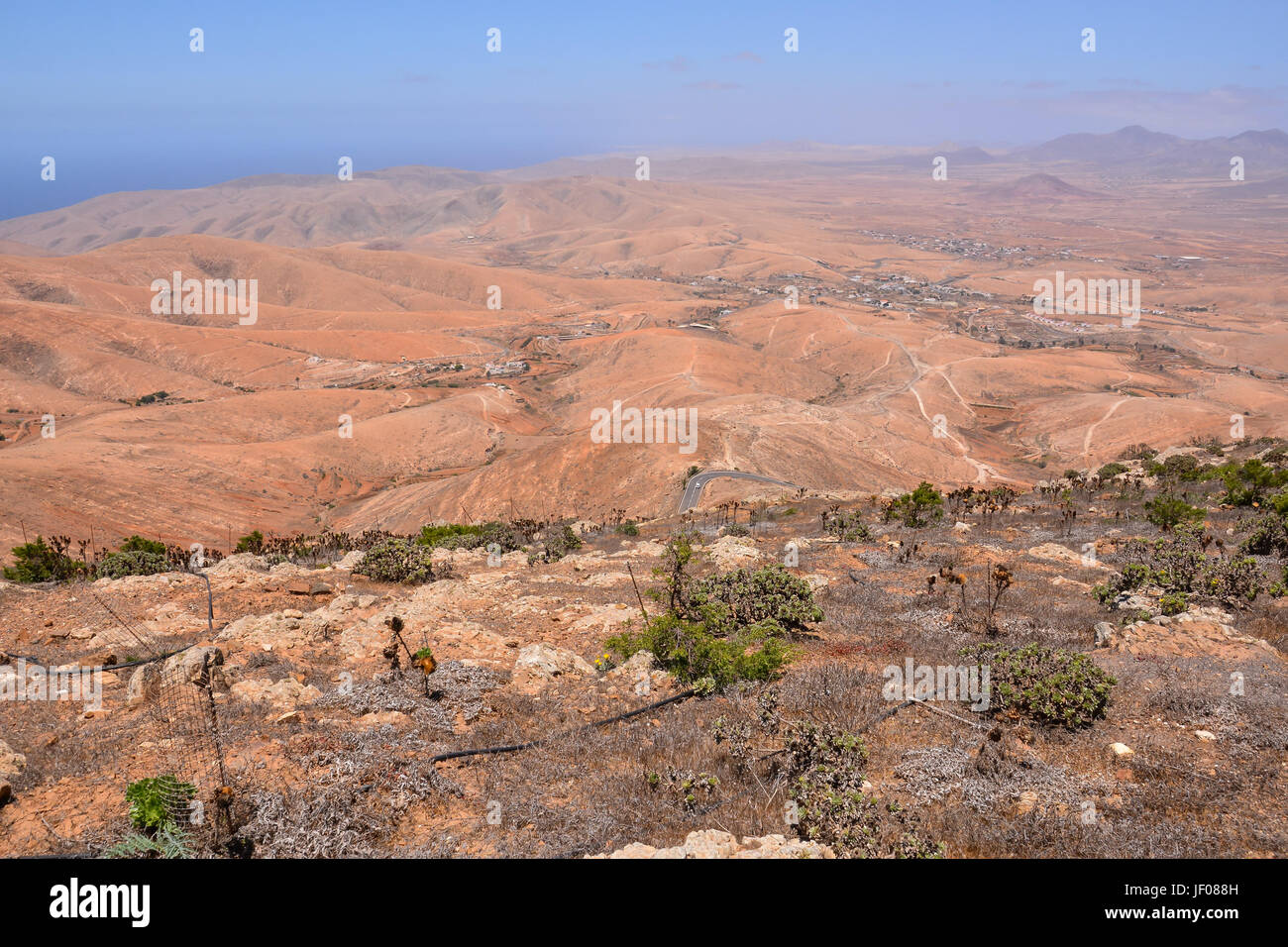 Dry Desert Landscape Stock Photo - Alamy