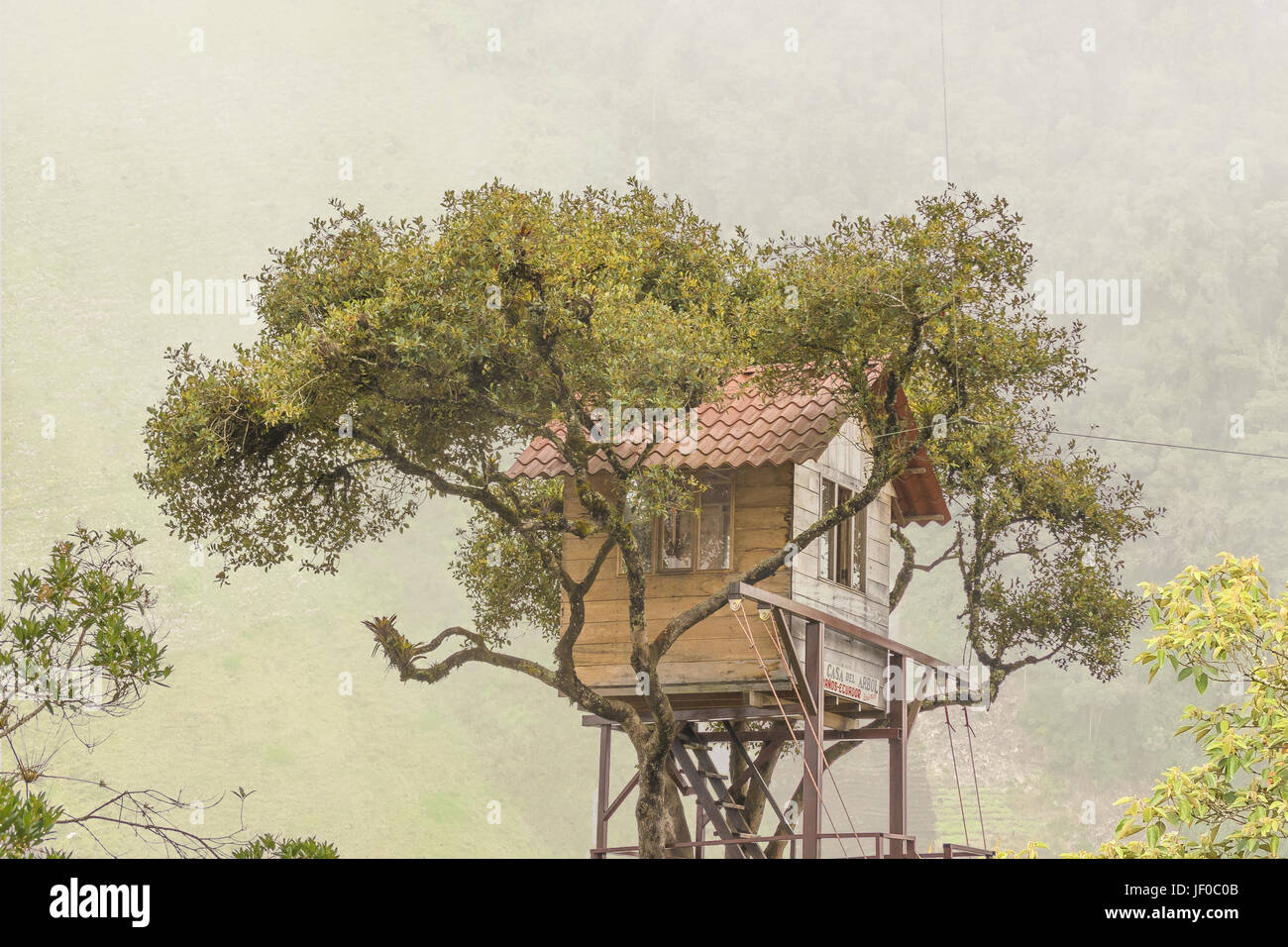 Treehouse Banos Ecuador Stock Photo - Alamy