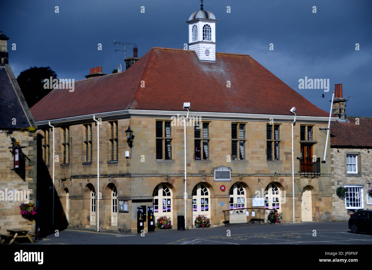 Helmsley market place hi-res stock photography and images - Alamy