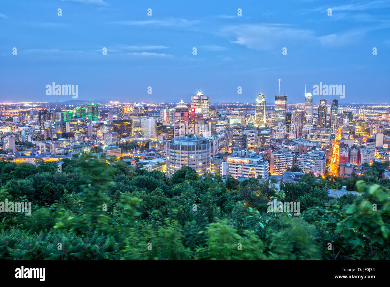 Montreal skyline mont royal hi-res stock photography and images - Alamy