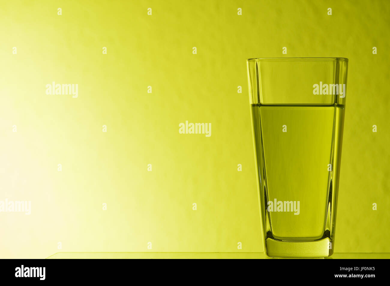 Focus on the beam of drink hi-res stock photography and images - Alamy