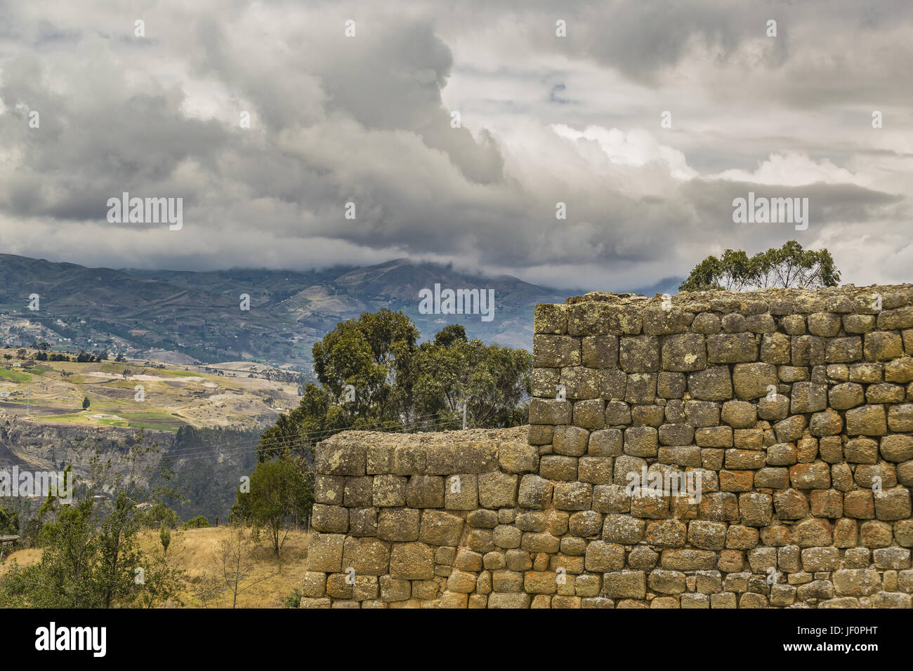 Ingapirca Inca Ruins in Azuay Ecuador Stock Photo - Alamy