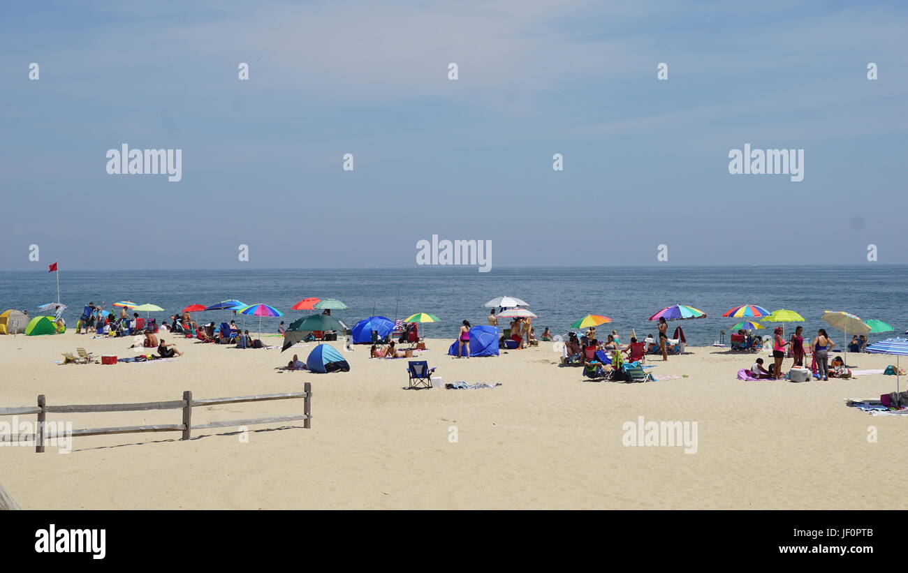 New jersey beach scene in summer hi-res stock photography and images ...