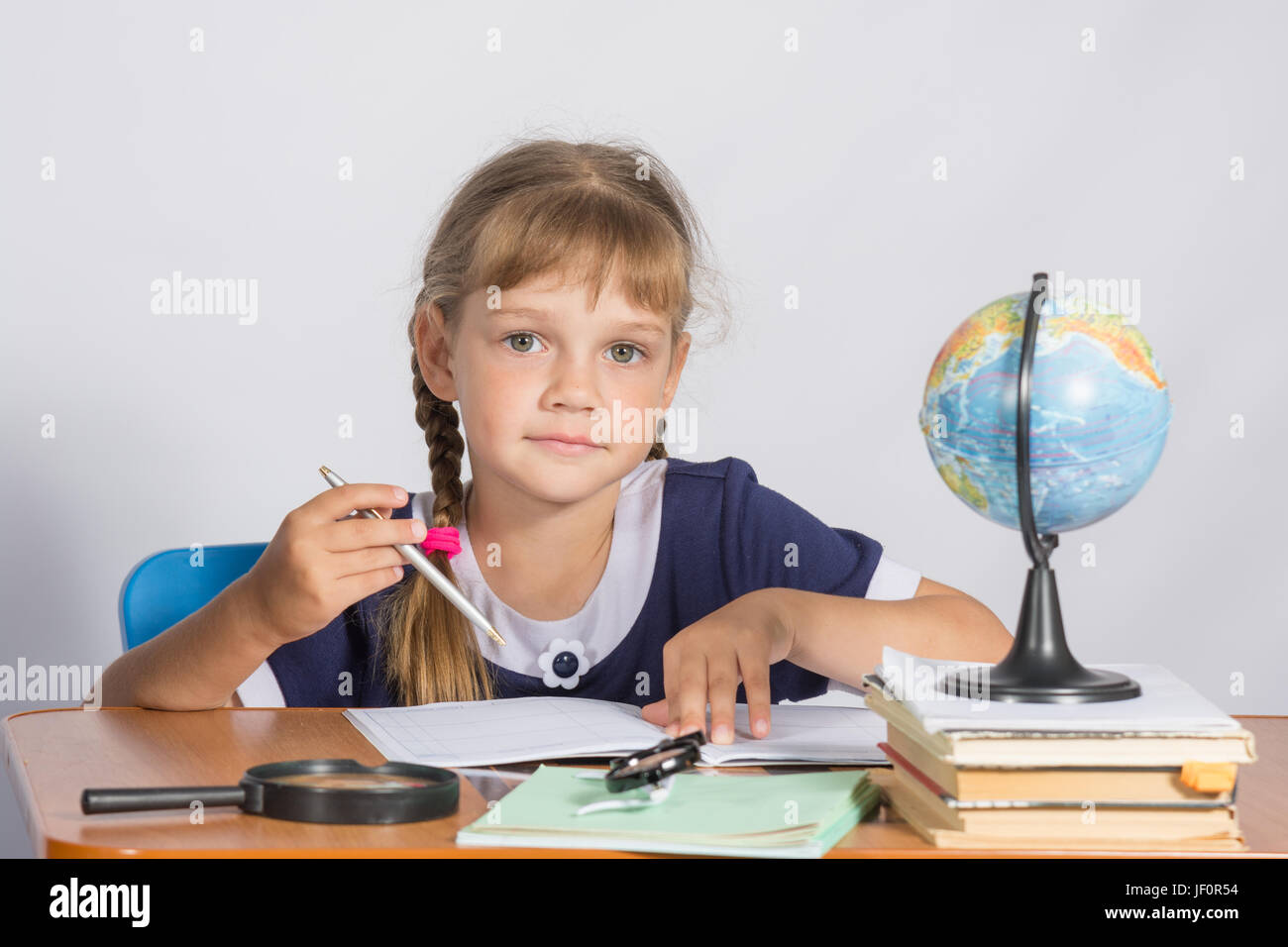 Geography lesson hi-res stock photography and images - Alamy