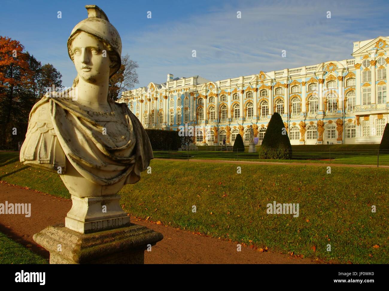 Autumn morning in the Catherine park Stock Photo - Alamy