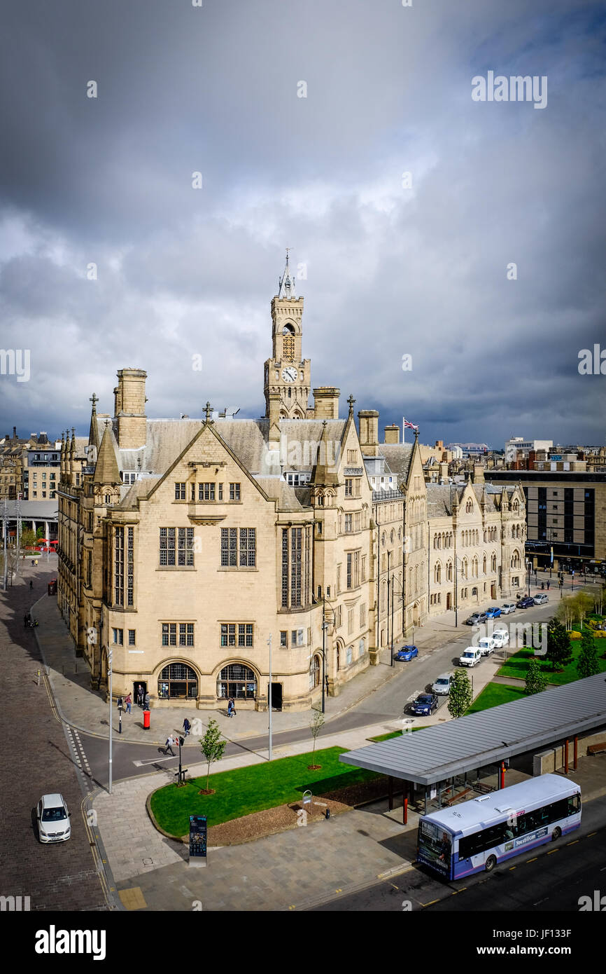 Bradford City Hall, West Yorkshire, England, UK Stock Photo - Alamy
