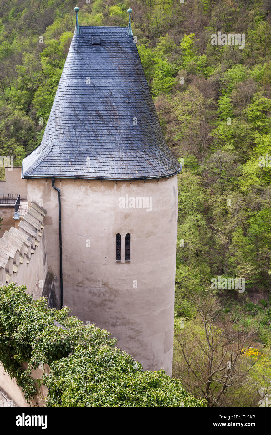 Karlstejn castle large gothic castle hi-res stock photography and ...