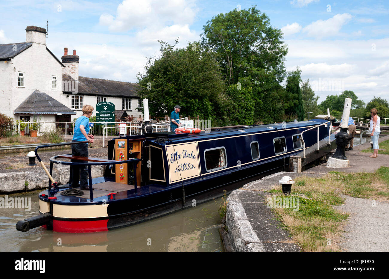 A narrowboat at Calcutt Locks, Grand Union Canal, Warwickshire, England ...