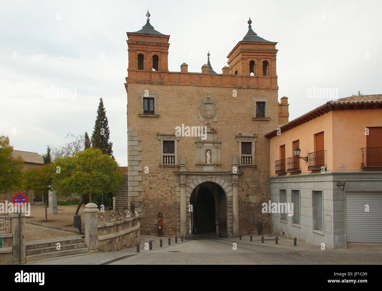 Puerta del cambron hi-res stock photography and images - Alamy