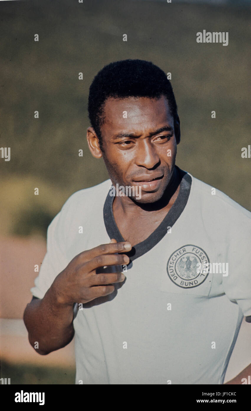 As pele hi-res stock photography and images - Alamy