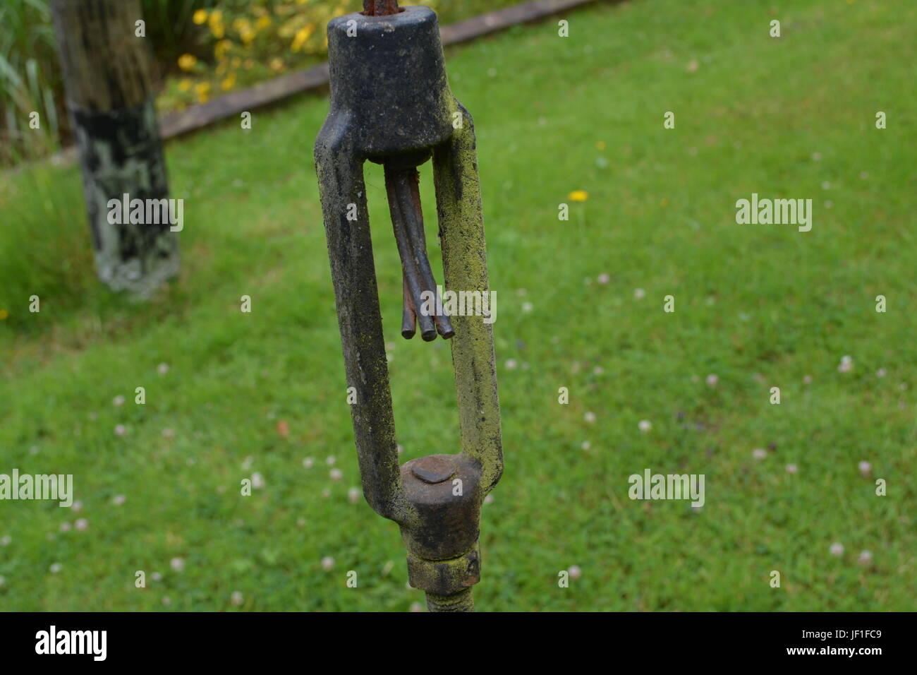 Cable restrainer hi-res stock photography and images - Alamy