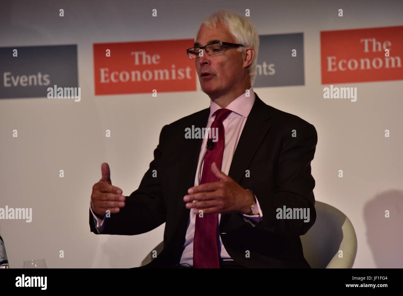 Lord alistair darling hi-res stock photography and images - Alamy