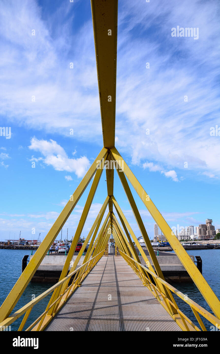 New Harbour Bridge Stock Photo - Alamy